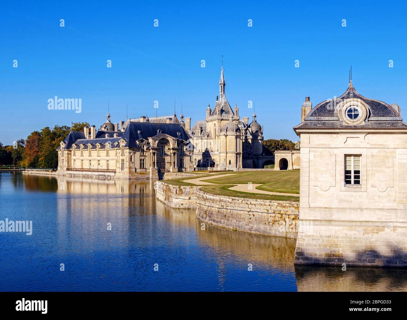 Chantilly castle interior hi-res stock photography and images - Alamy