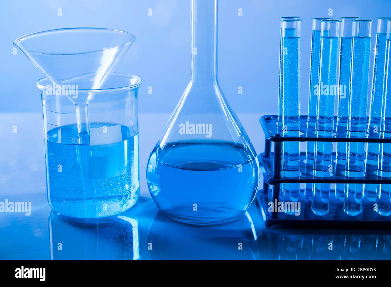 Assorted laboratory glassware equipment Stock Photo - Alamy