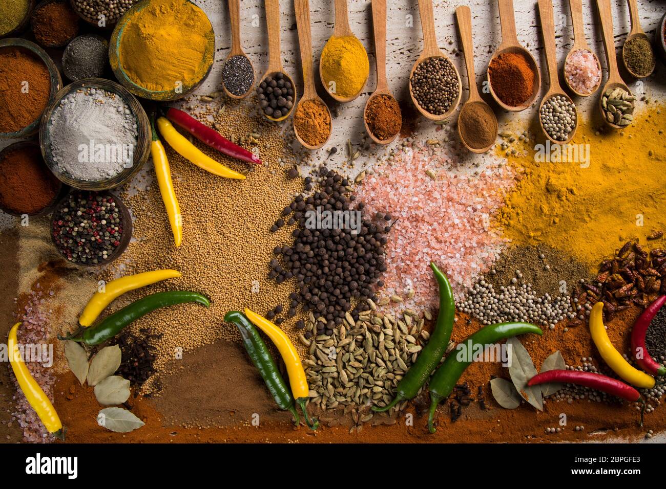 Cookbook and various spices background Stock Photo - Alamy