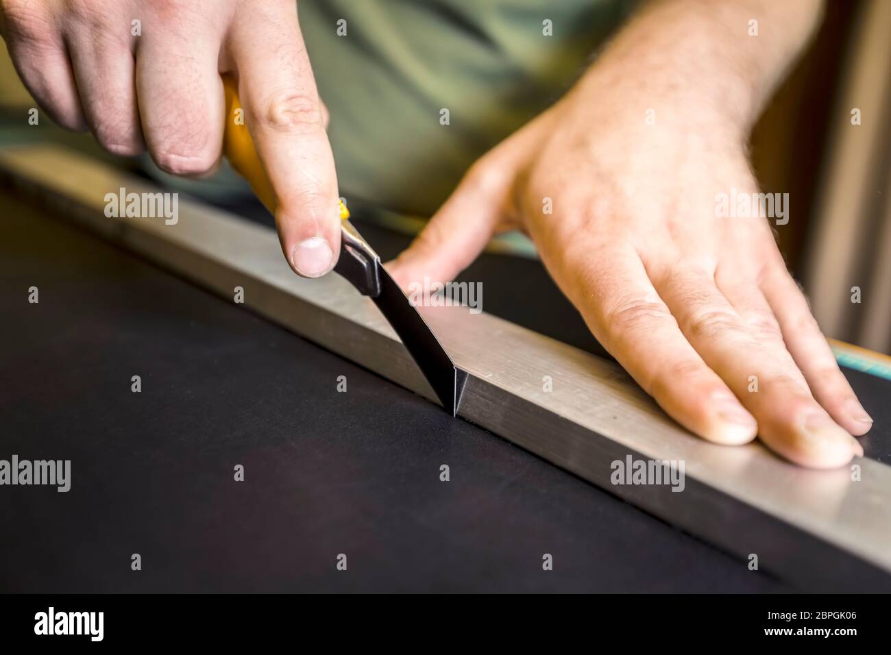Cutting a straight edge hi-res stock photography and images - Alamy