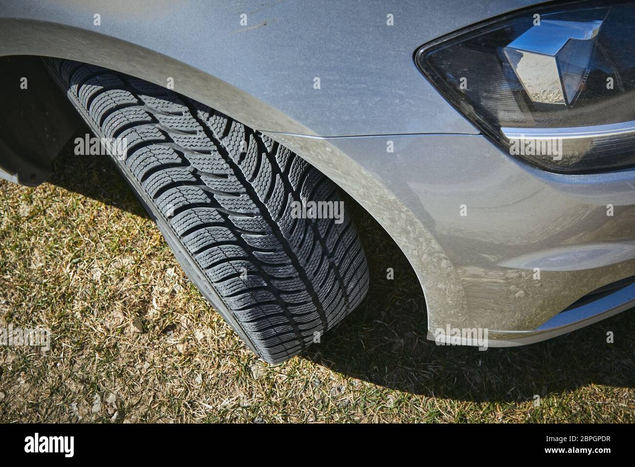 Car race track top view hi-res stock photography and images - Alamy