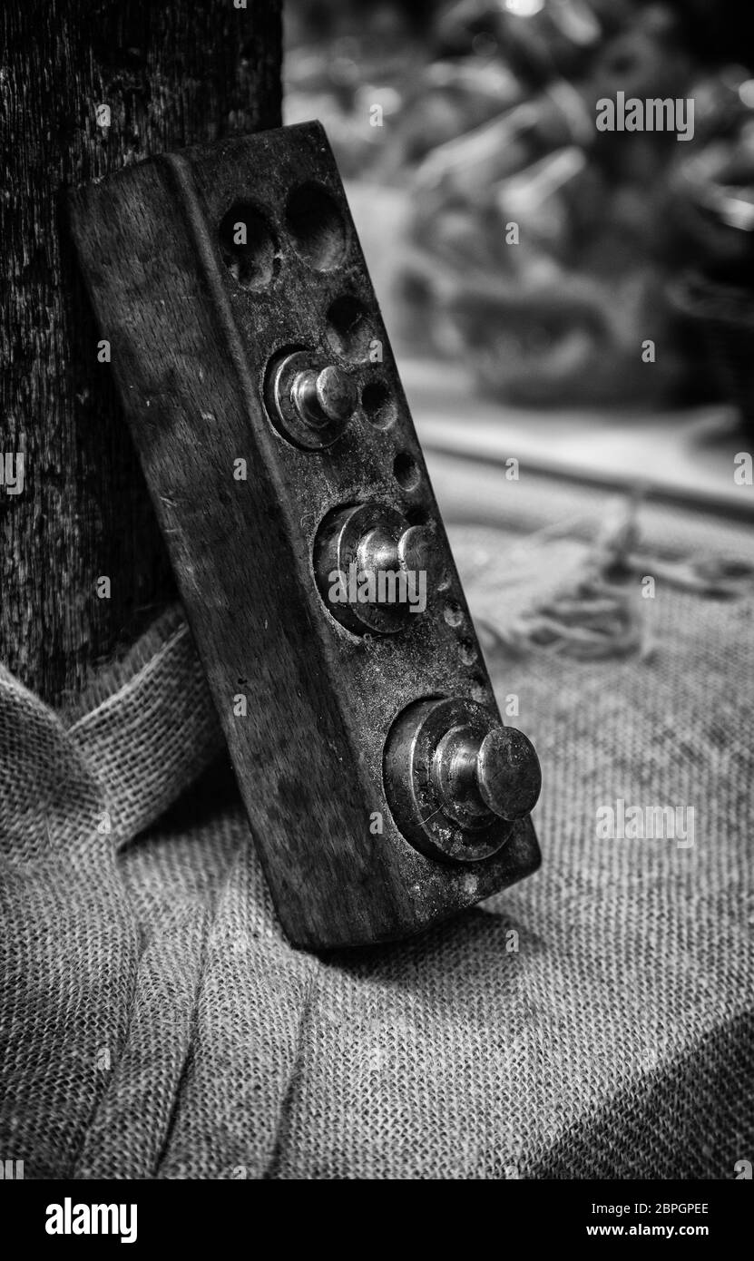 Old scale weights, average detail to control the weight Stock Photo - Alamy