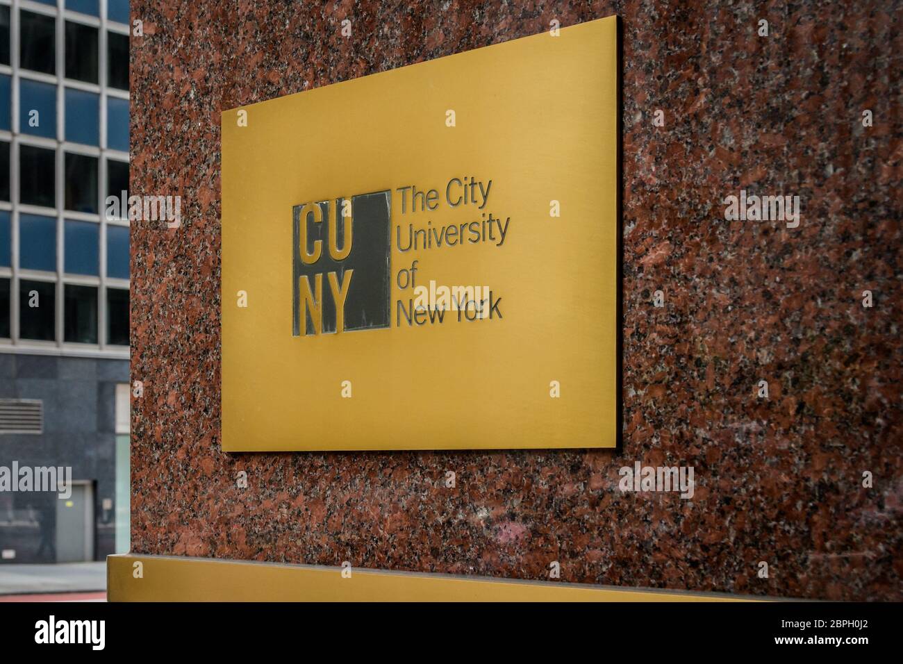 Cuny logo hi-res stock photography and images - Alamy