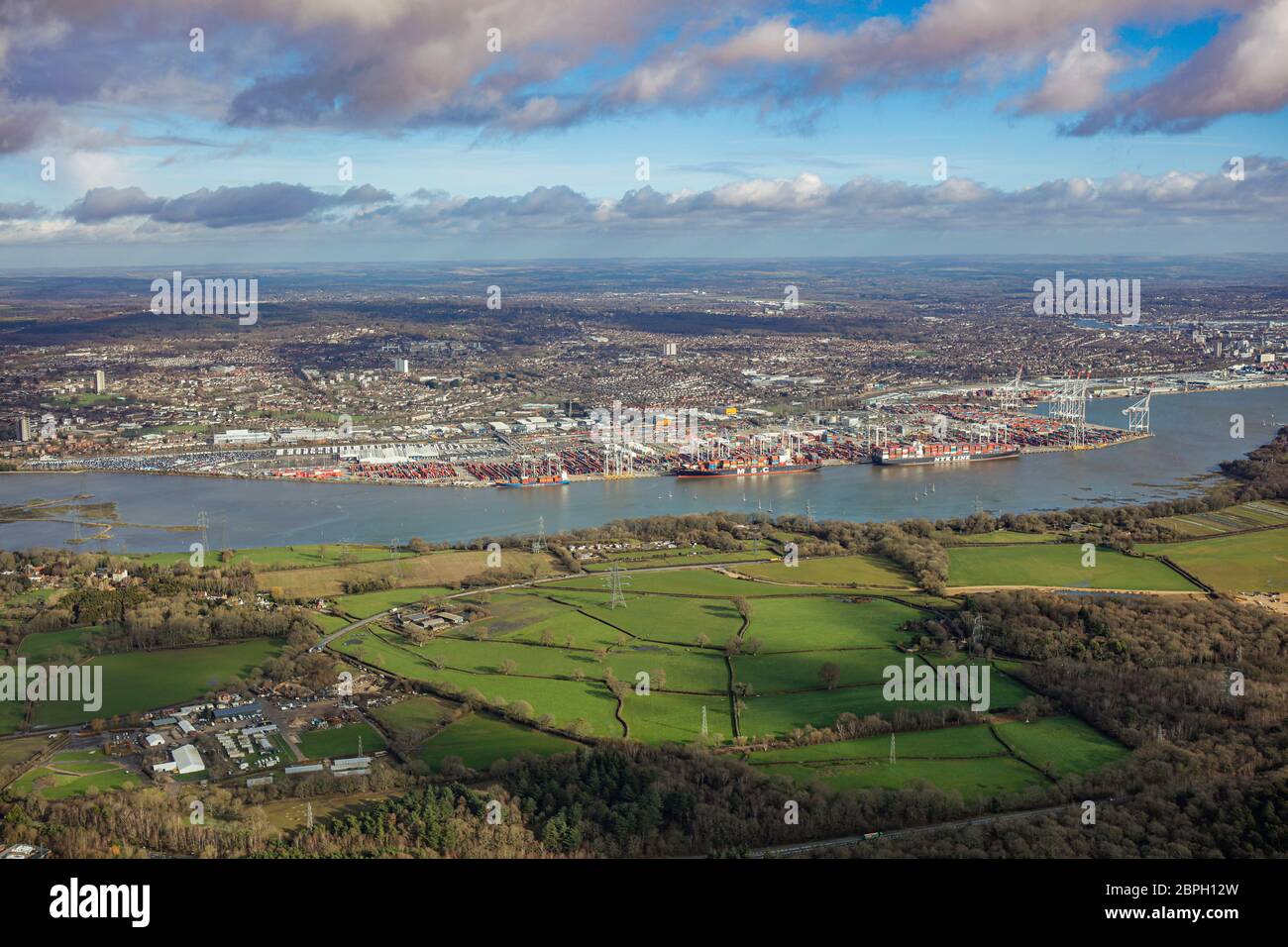 Aerial view southampton port southampton hi-res stock photography and ...