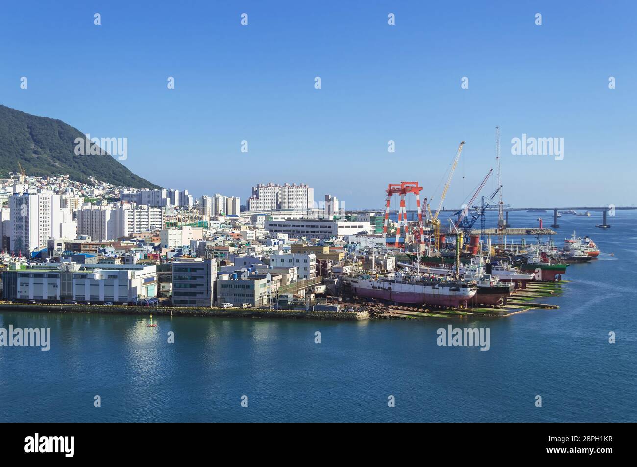 Shipways High Resolution Stock Photography and Images - Alamy