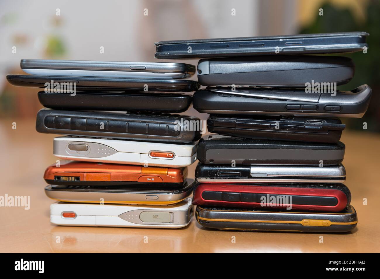 Stack of smartphones hi-res stock photography and images - Alamy