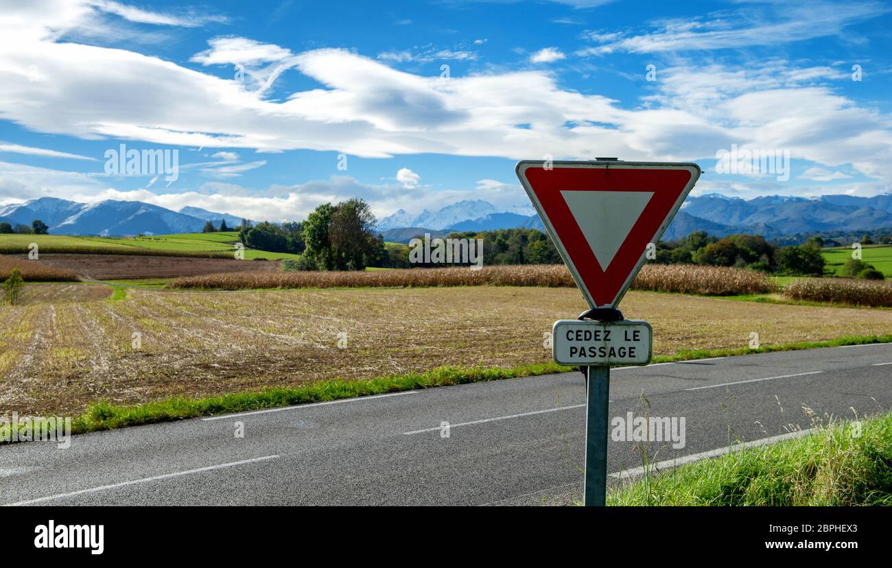 French triangular road sign hi-res stock photography and images - Alamy