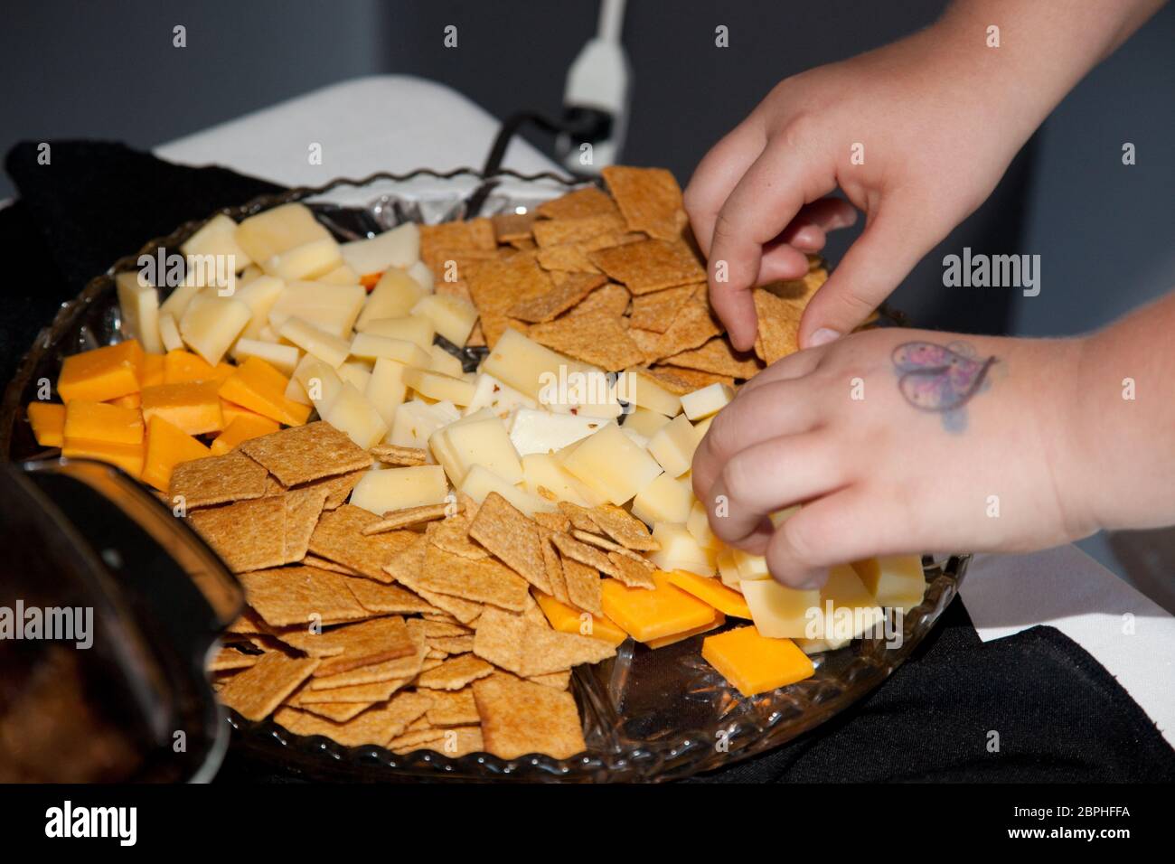 Cheese and cracker snacks Stock Photo - Alamy