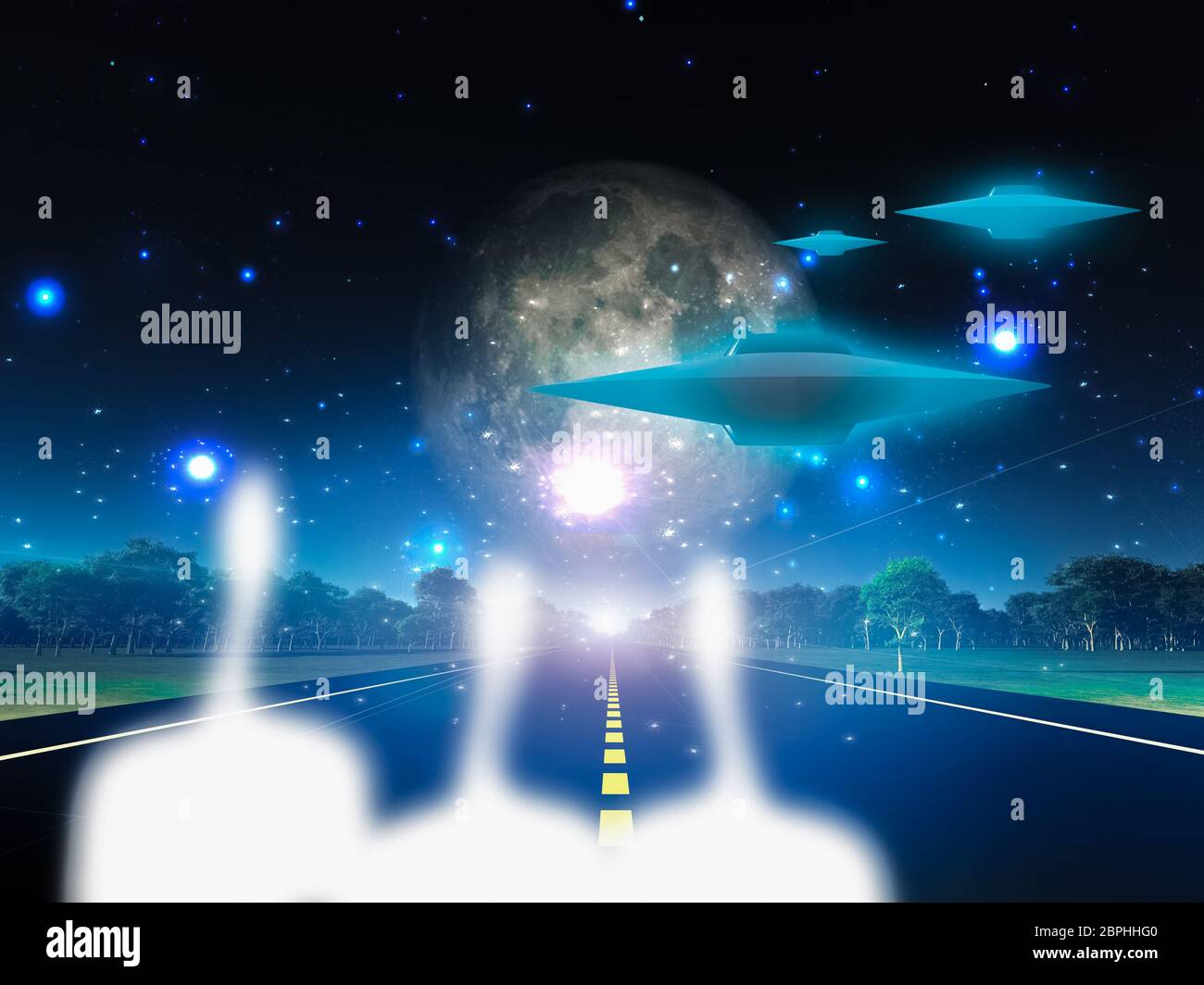 Aliens and their spacecraft on roadway in country Stock Photo - Alamy