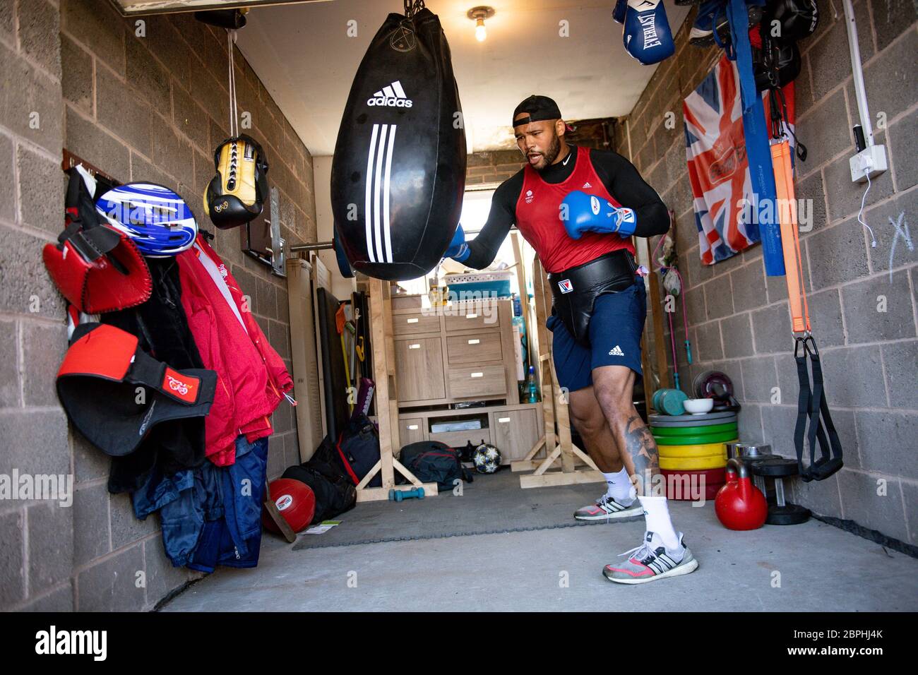 British boxer frazer clarke trains hi-res stock photography and images ...