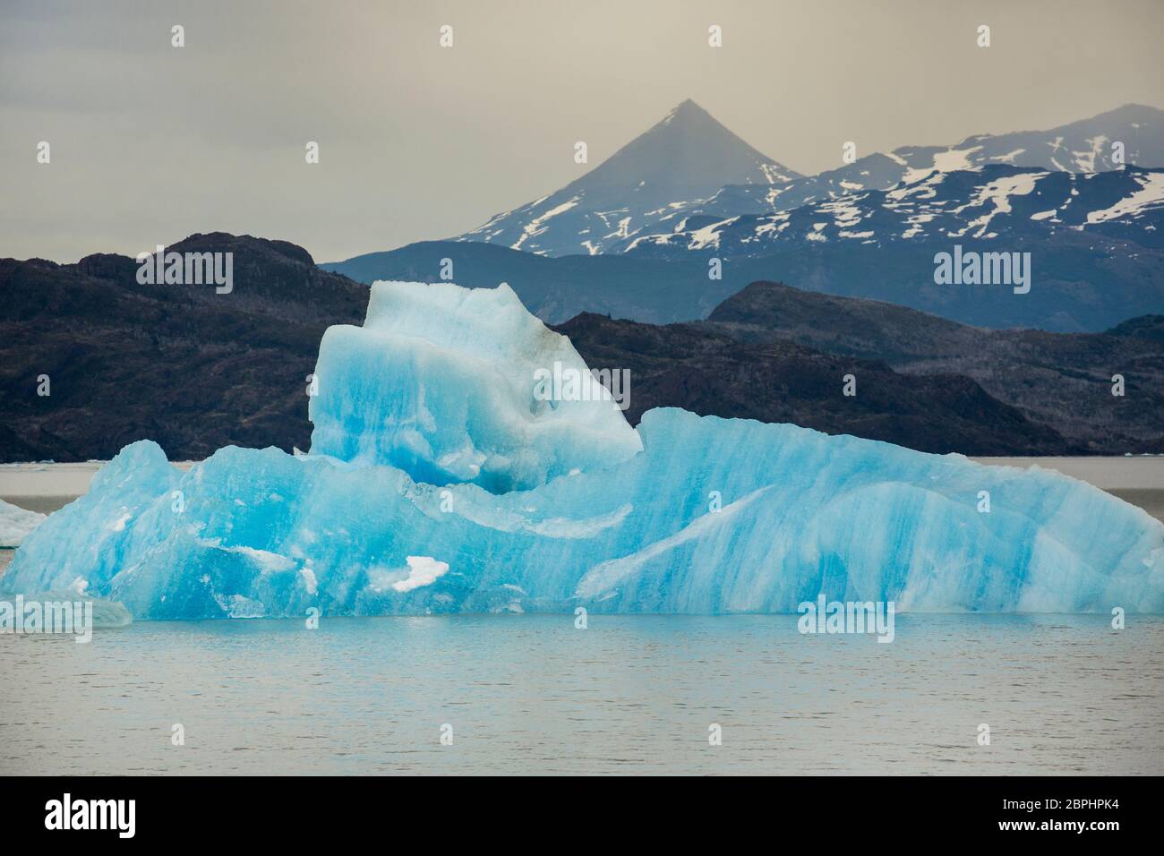 Icebergs from Glacier Grey calved onto Lago Grey, Torres del PAine ...