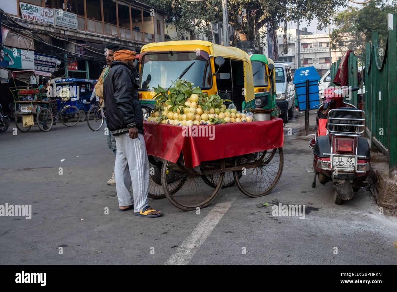 Street Life in Delhi Stock Photo - Alamy
