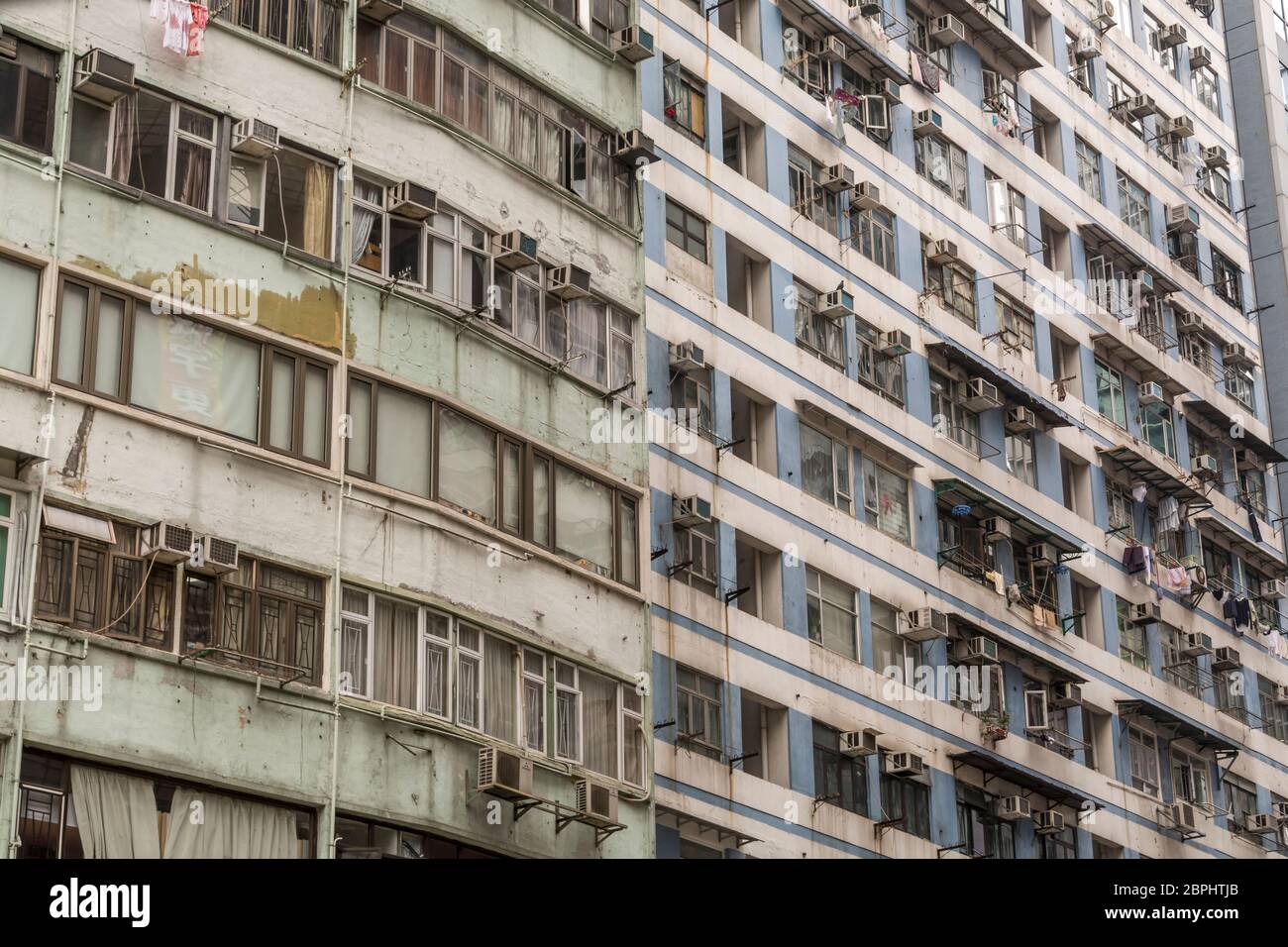 Exterior poverty hi-res stock photography and images - Alamy