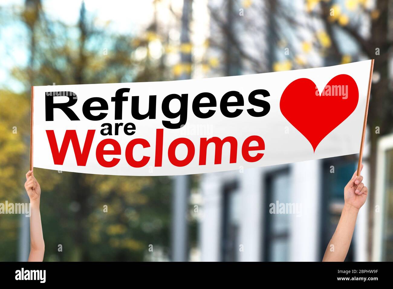Refugees welcome banner hi-res stock photography and images - Alamy