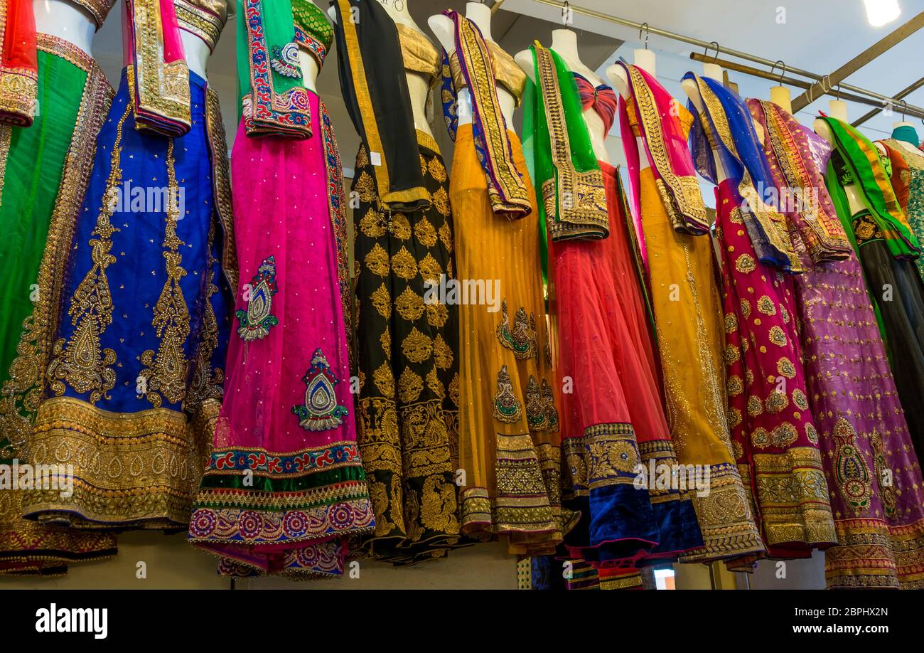 Sari sari store hi-res stock photography and images - Alamy