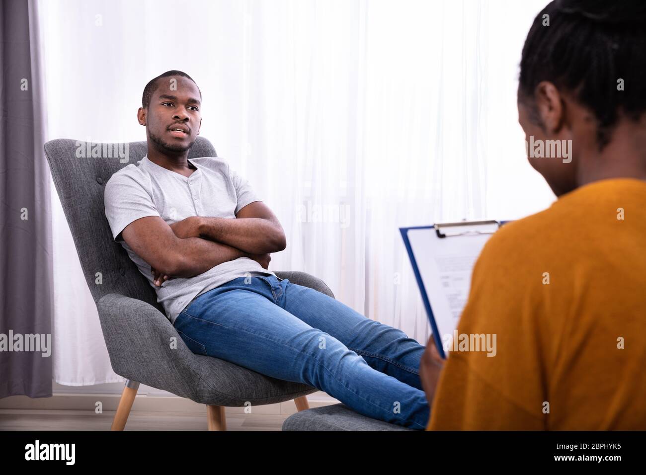 Therapist couch chair hi-res stock photography and images - Alamy