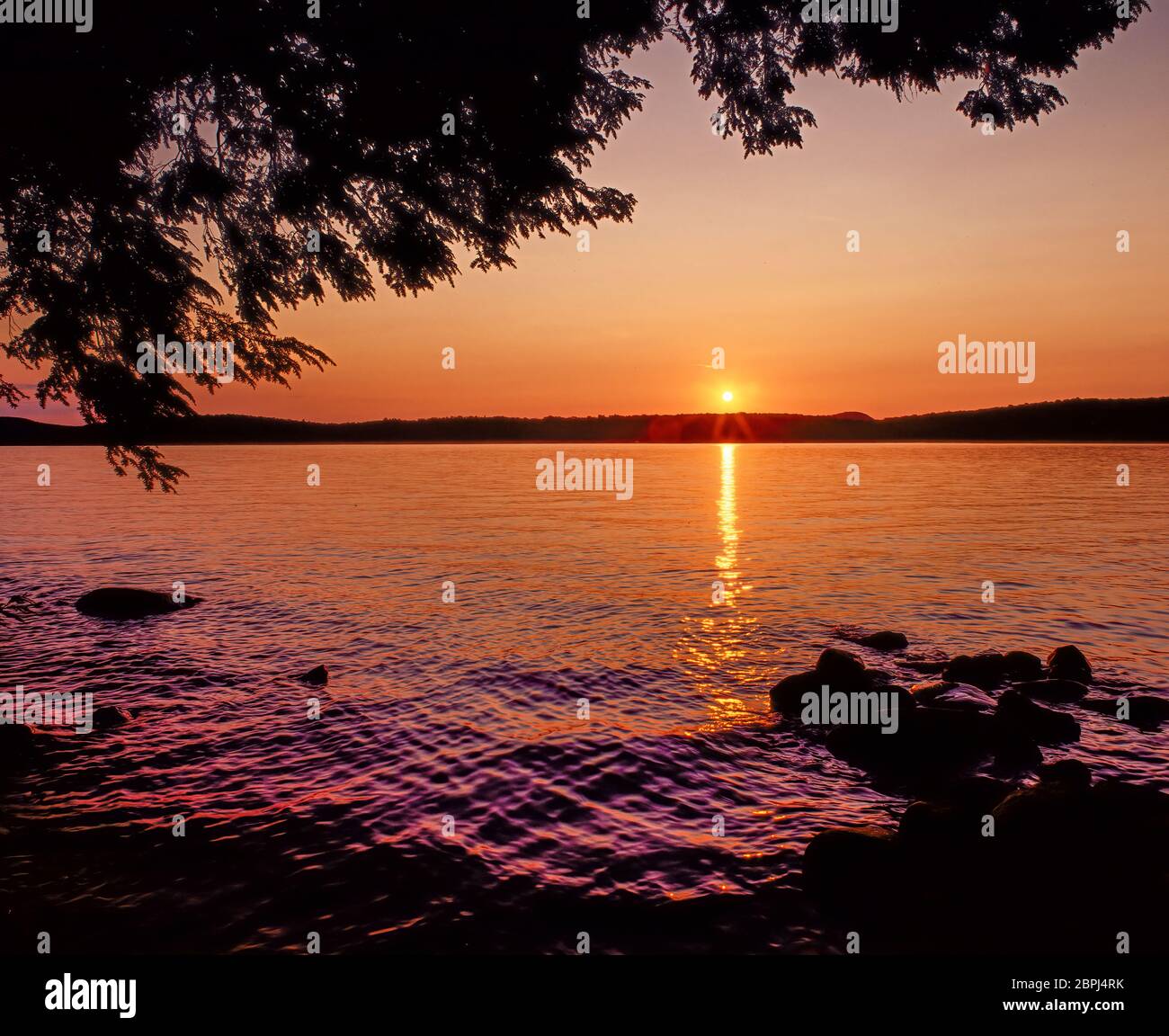 Adirondack lake sunset hi-res stock photography and images - Alamy