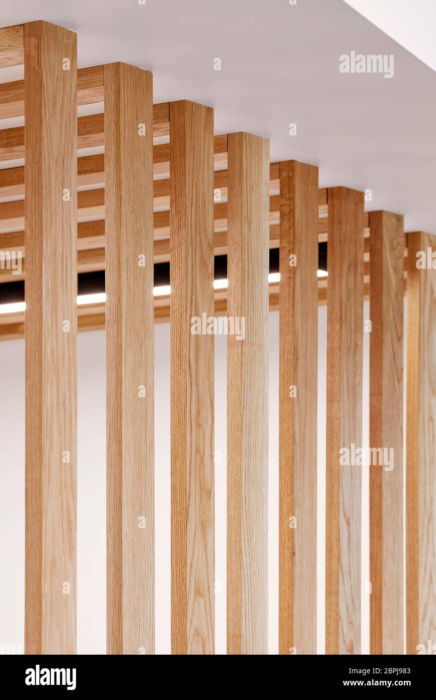Timber slat screen hi-res stock photography and images - Alamy