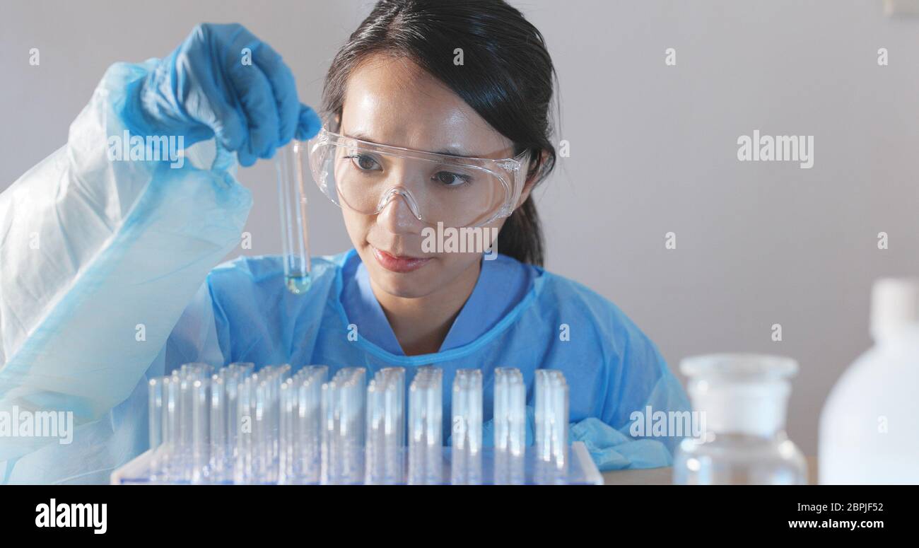 Korean technician hi-res stock photography and images - Alamy