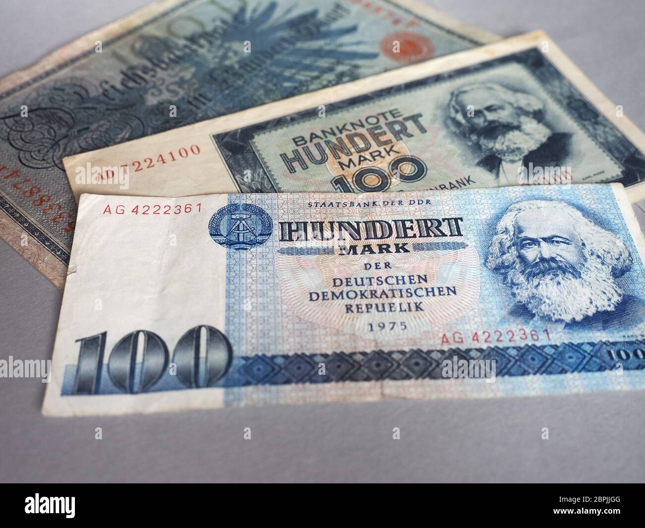 Vintage german bank note hi-res stock photography and images - Alamy
