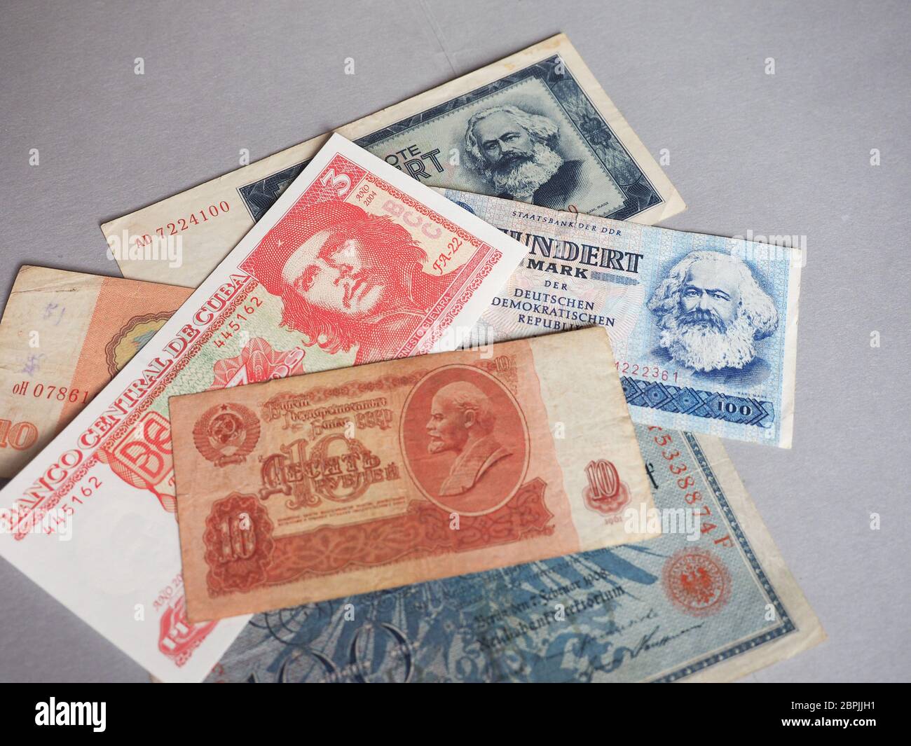 Che guevara bank note hi-res stock photography and images - Alamy