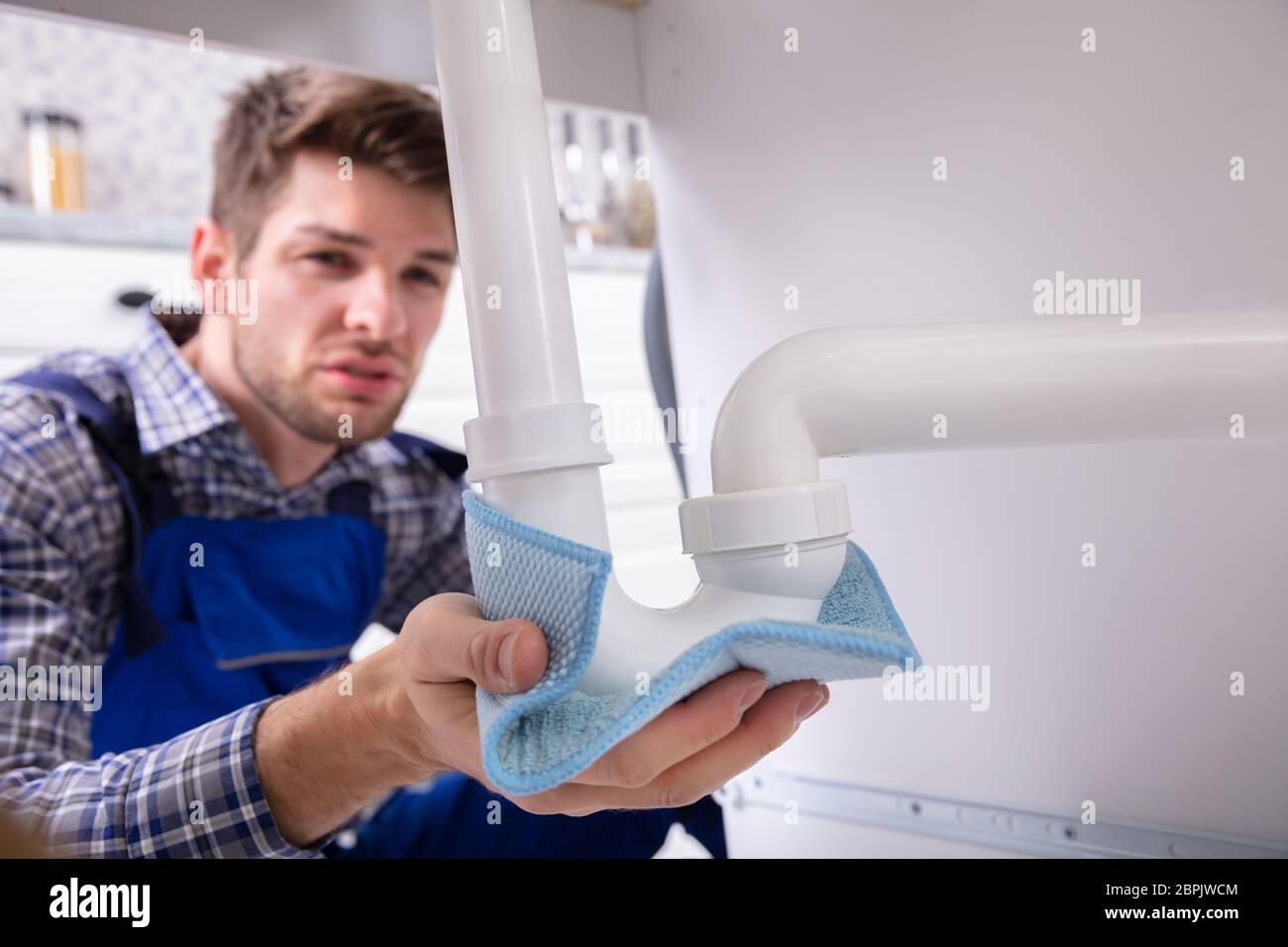 Selective focus male plumber hi-res stock photography and images - Alamy