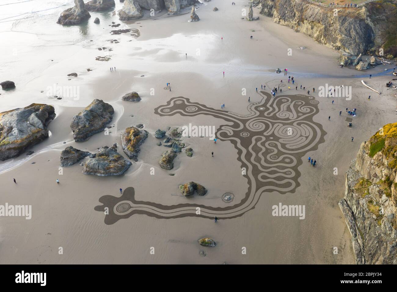 Bandon by the Sea, Oregon / USA - March 07 2020: The team of Circles in ...