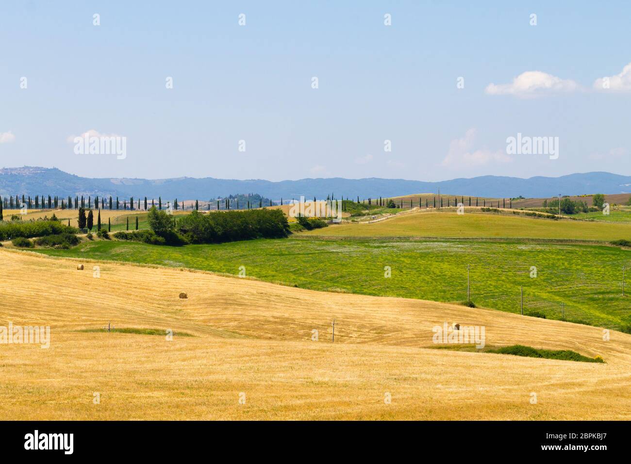 Tuscany hills landscape, Italy. Rural italian panorama Stock Photo - Alamy