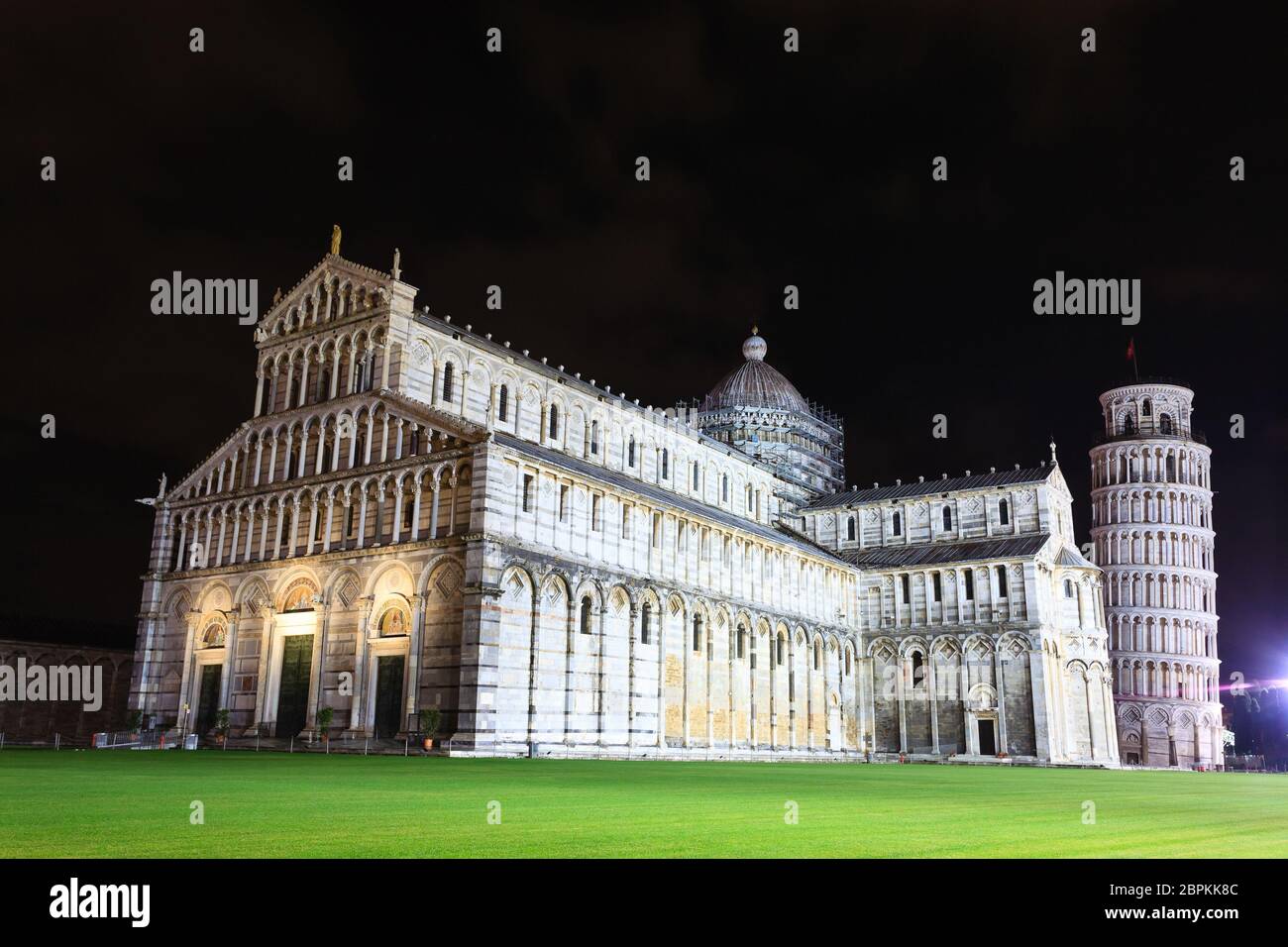 Piazza dei Miracoli with the Leaning Tower of Pisa, Italy. Italian ...
