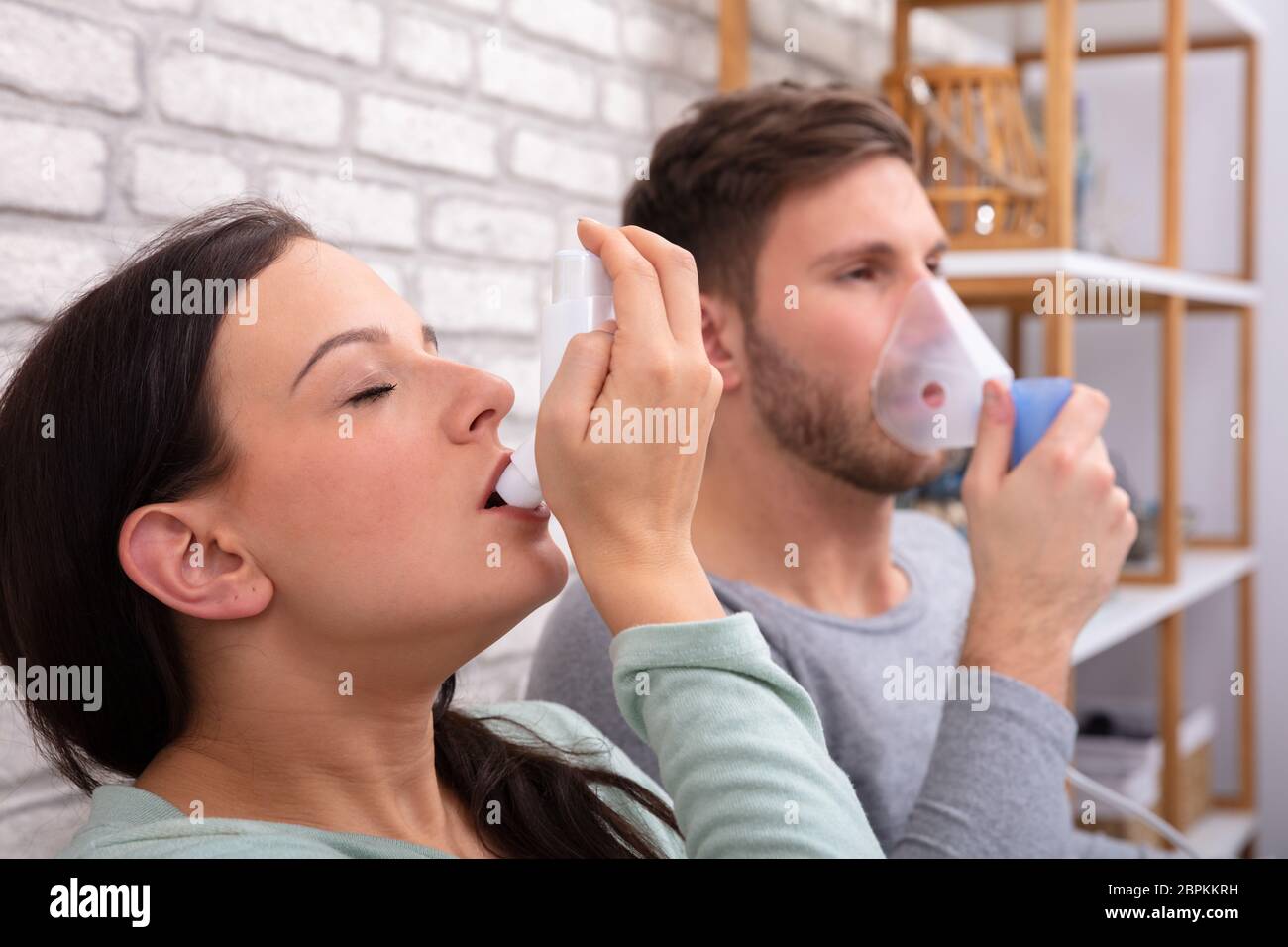 Inhaler cystic fibrosis hi-res stock photography and images - Alamy