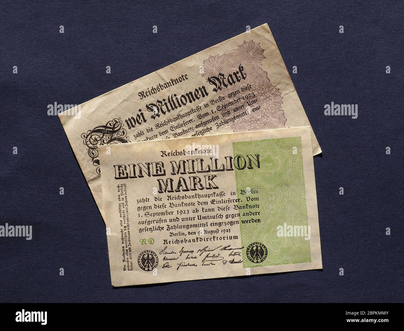 German two zwei mark banknote hi-res stock photography and images - Alamy
