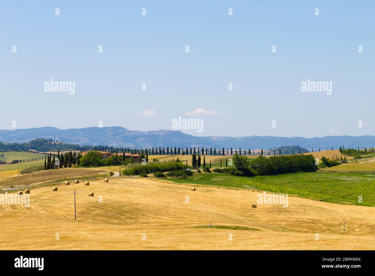 Tuscany hills landscape, Italy. Rural italian panorama Stock Photo - Alamy