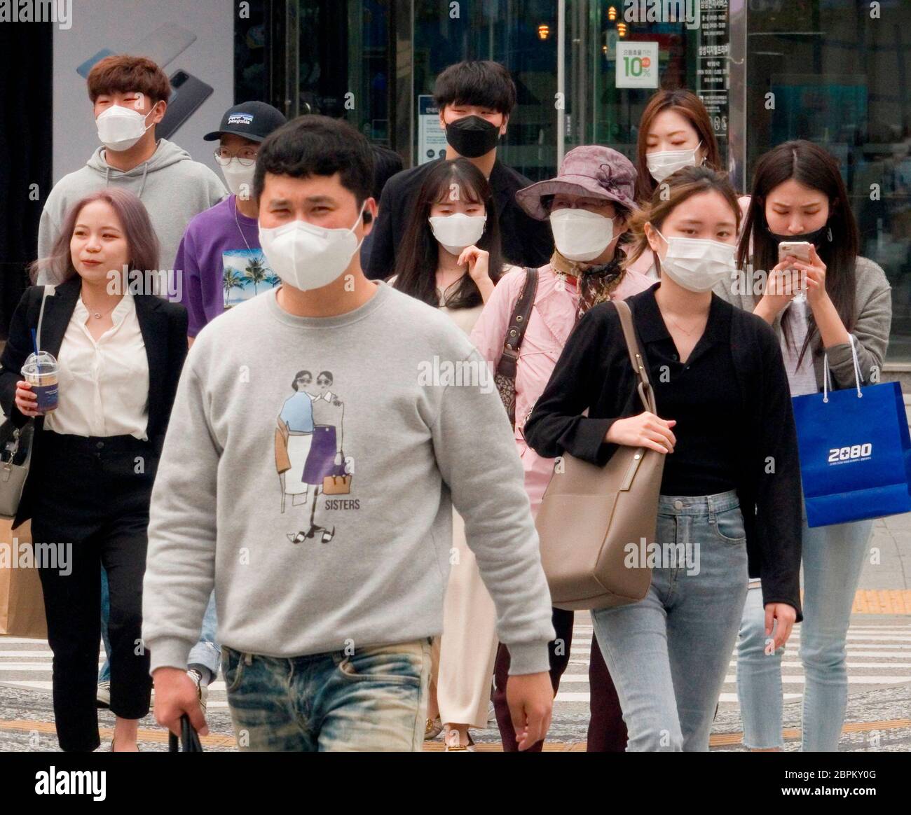Hongik University Area, May 14, 2020 : The streets in Hongik University ...