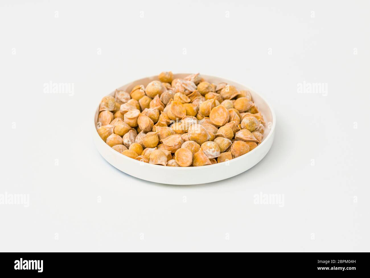 Snow mountain garlic or single clove garlic or kasmiri garlic on white ...