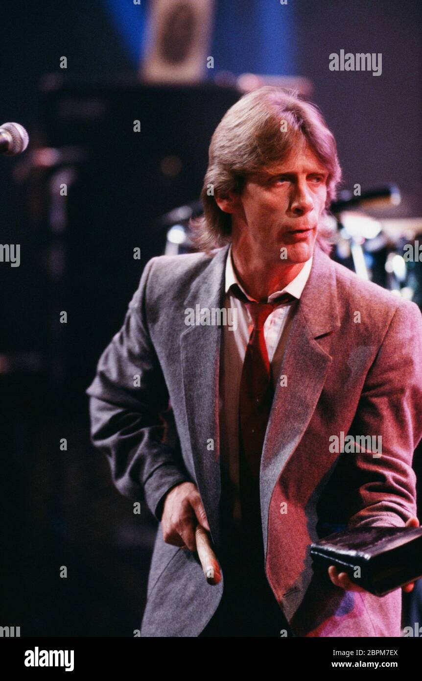 Show - 80er Jahre - Auftritt // 80er Jahre Stock Photo - Alamy