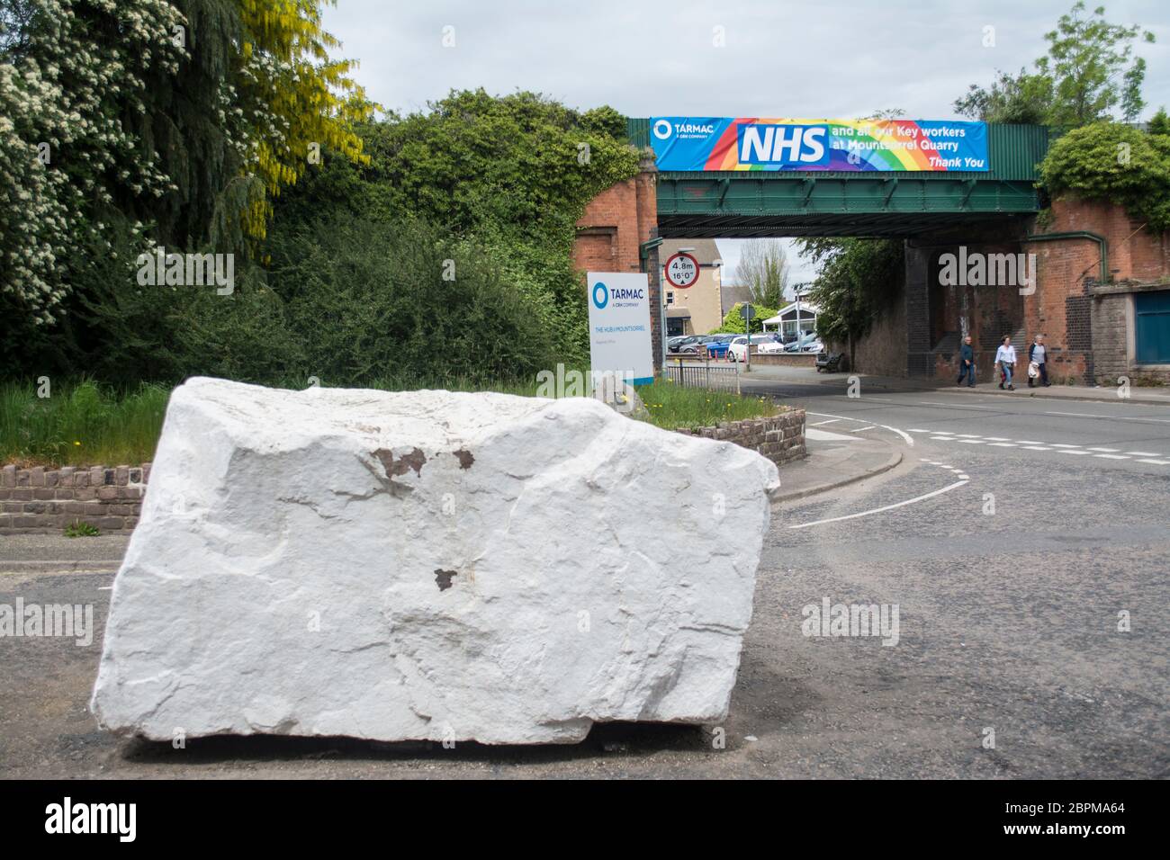 Thank you banner for the NHS on a bridge over Leicester Road in ...