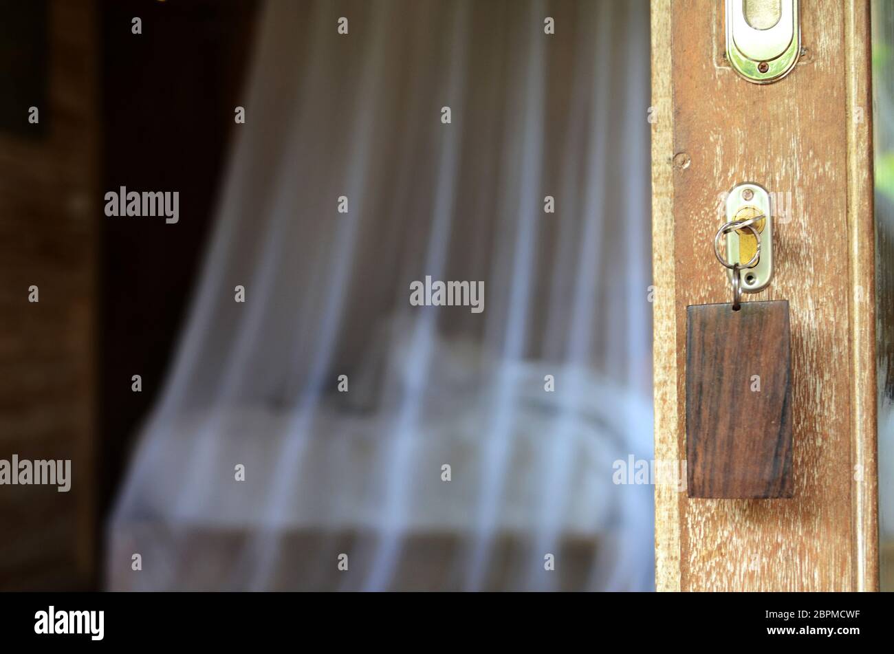 Door handle key icon hi-res stock photography and images - Alamy