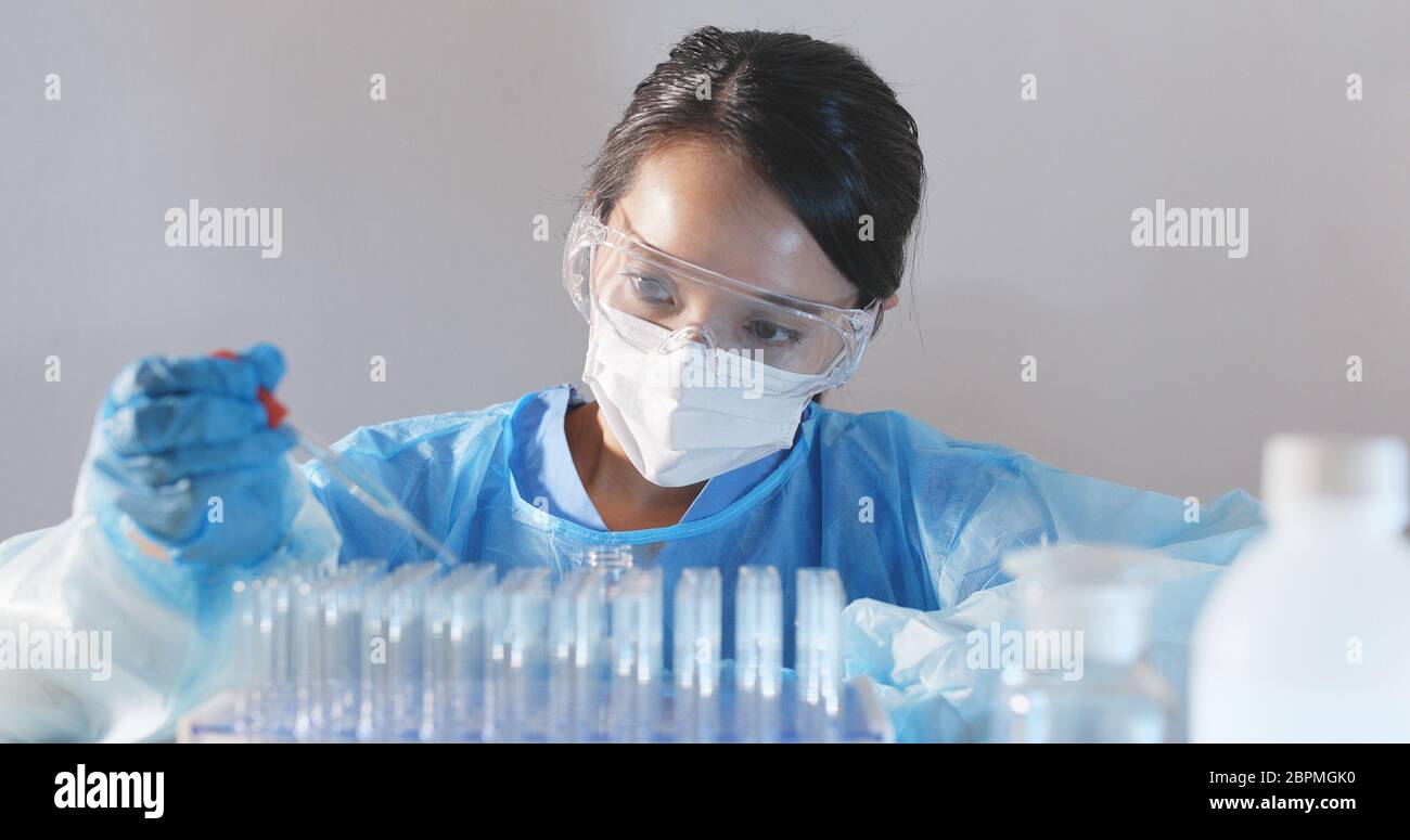 Korean technician hi-res stock photography and images - Alamy