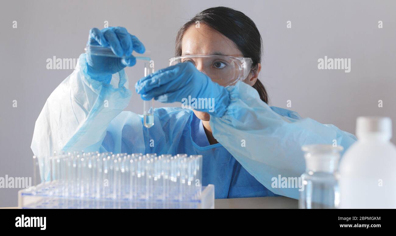Korean technician hi-res stock photography and images - Alamy