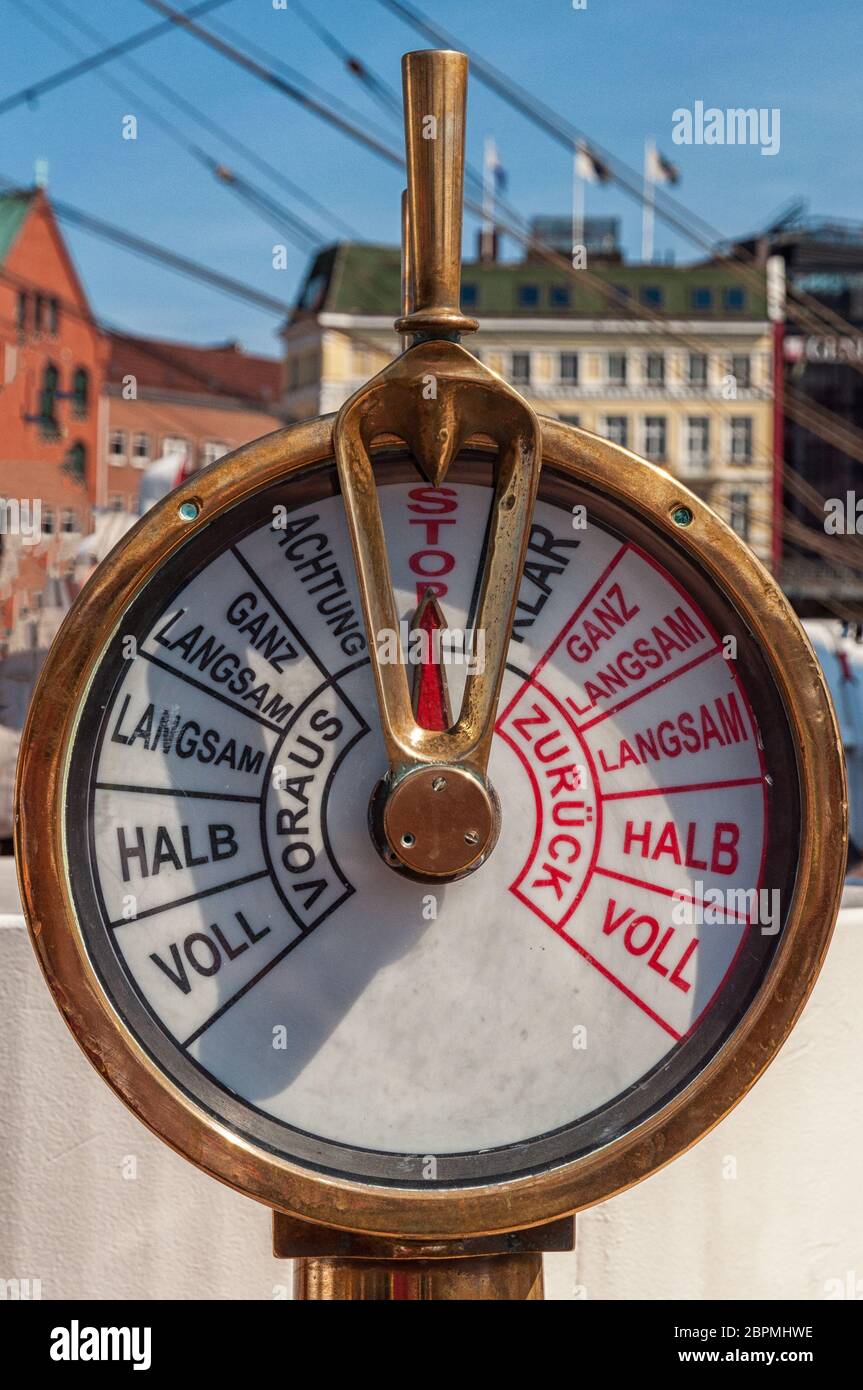 Engine telegraph control hi-res stock photography and images - Alamy