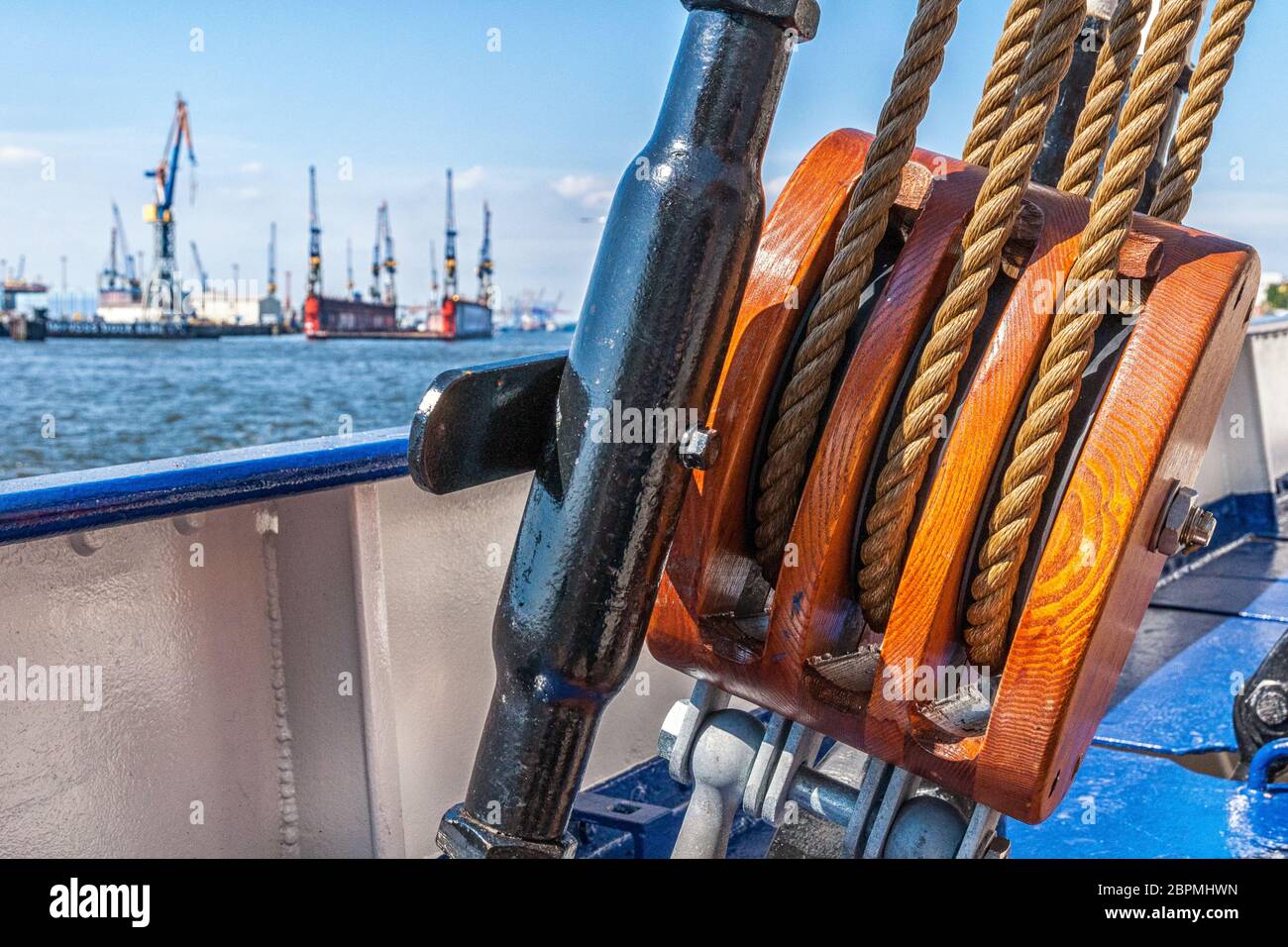Block on a sailing ship in the port of Hamburg Stock Photo - Alamy