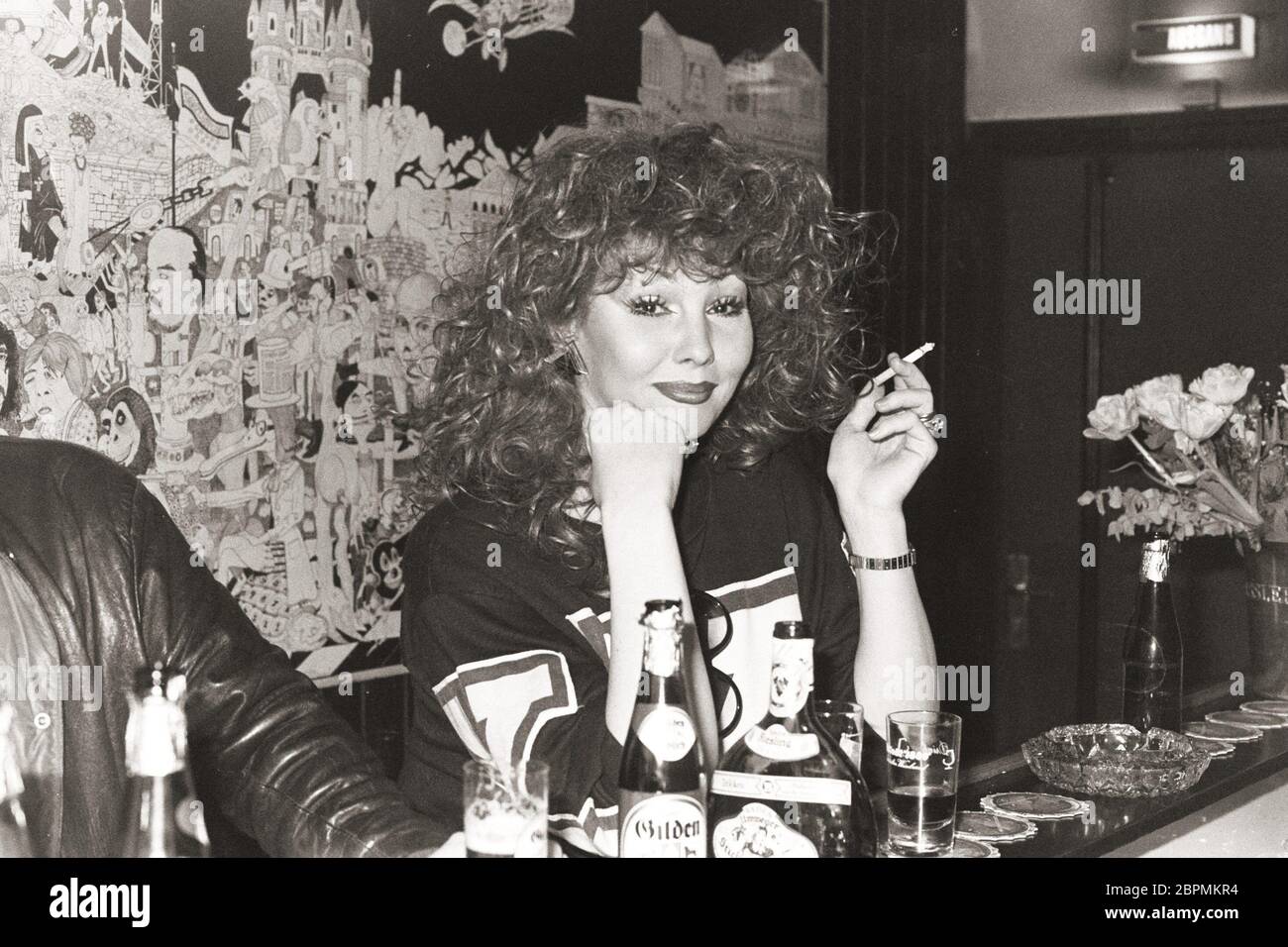 Ein Event im Theater Senftöpfchen - 80er - Die Sängerin Romy Haag ...