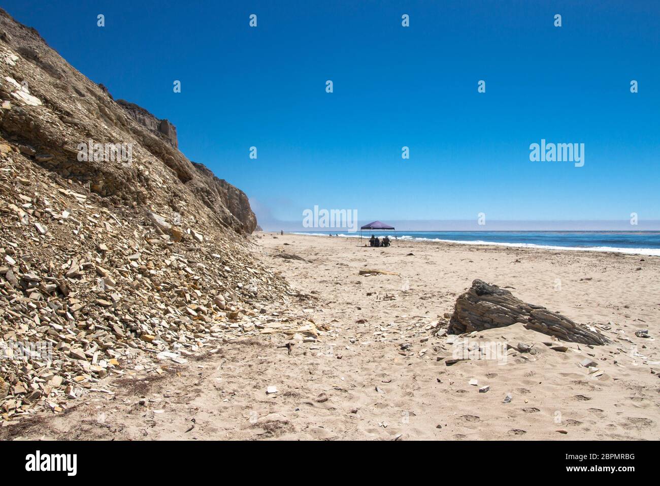 Empty beaches california hi-res stock photography and images - Alamy