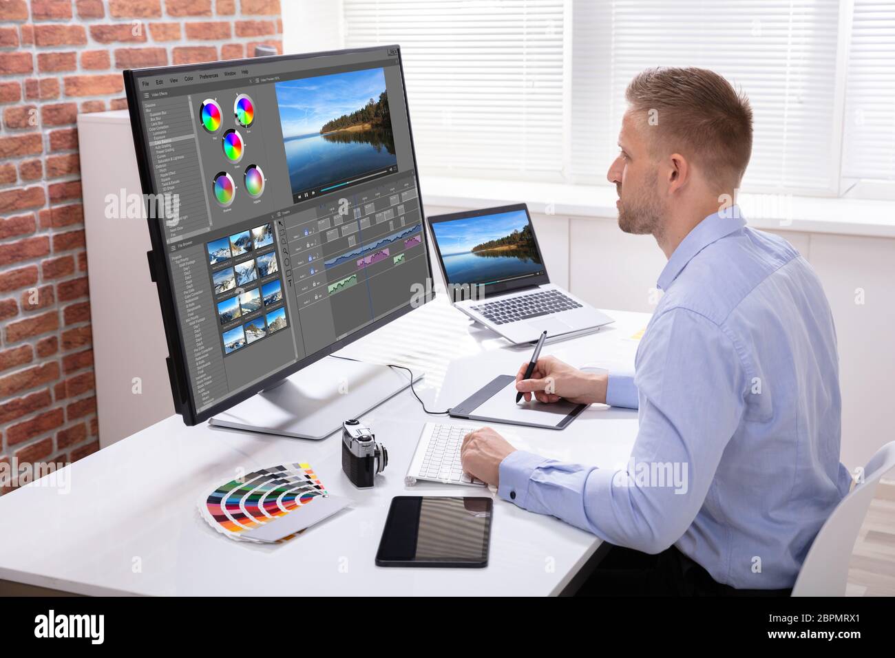 Video editing graphics hi-res stock photography and images - Alamy