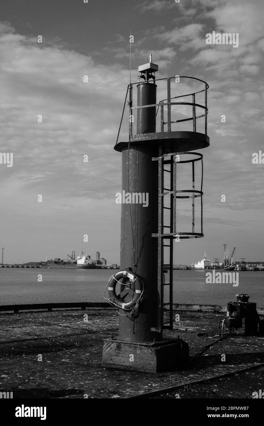 View lighthouse on beach Black and White Stock Photos & Images - Alamy