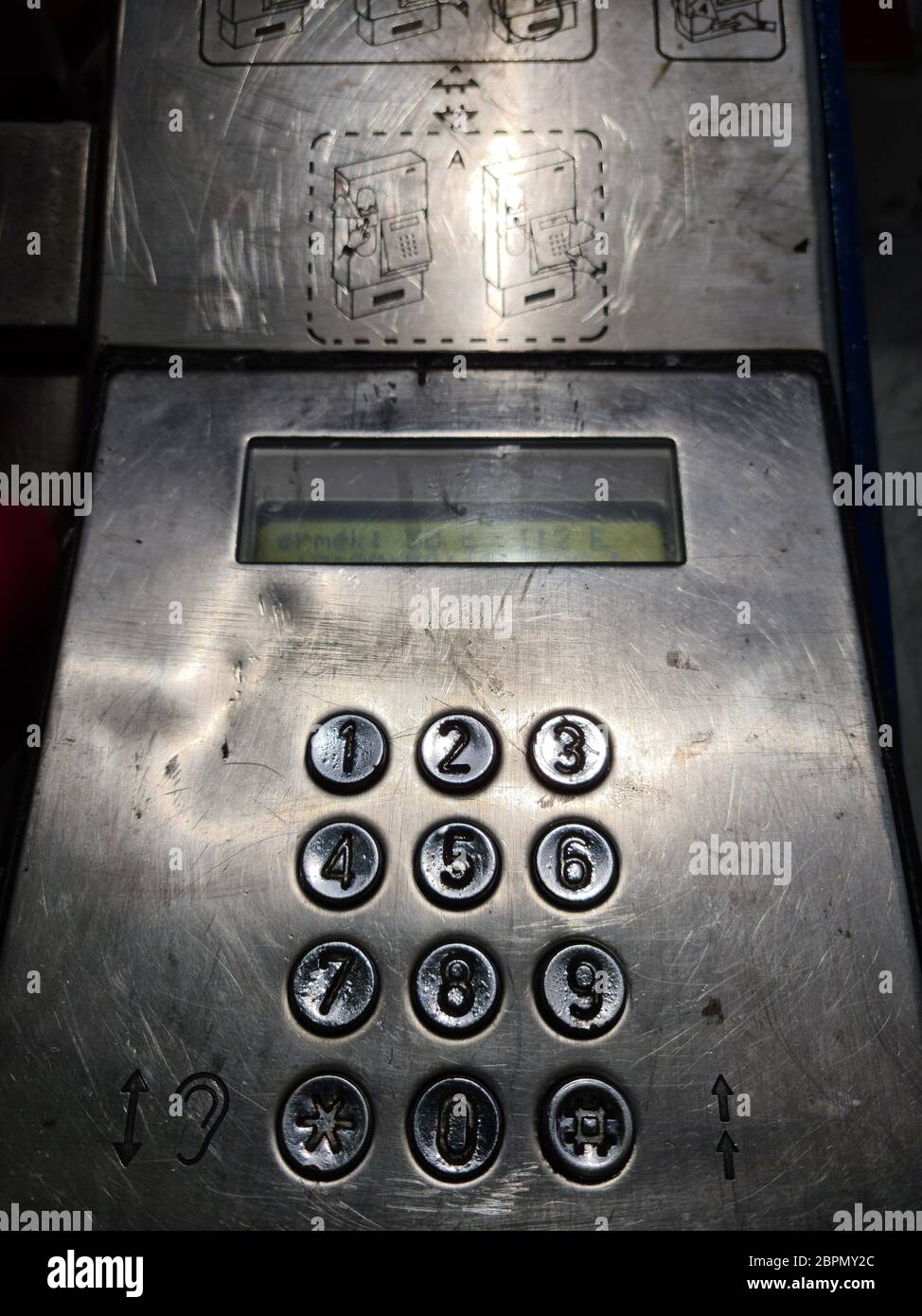 Insert buttons hi-res stock photography and images - Alamy