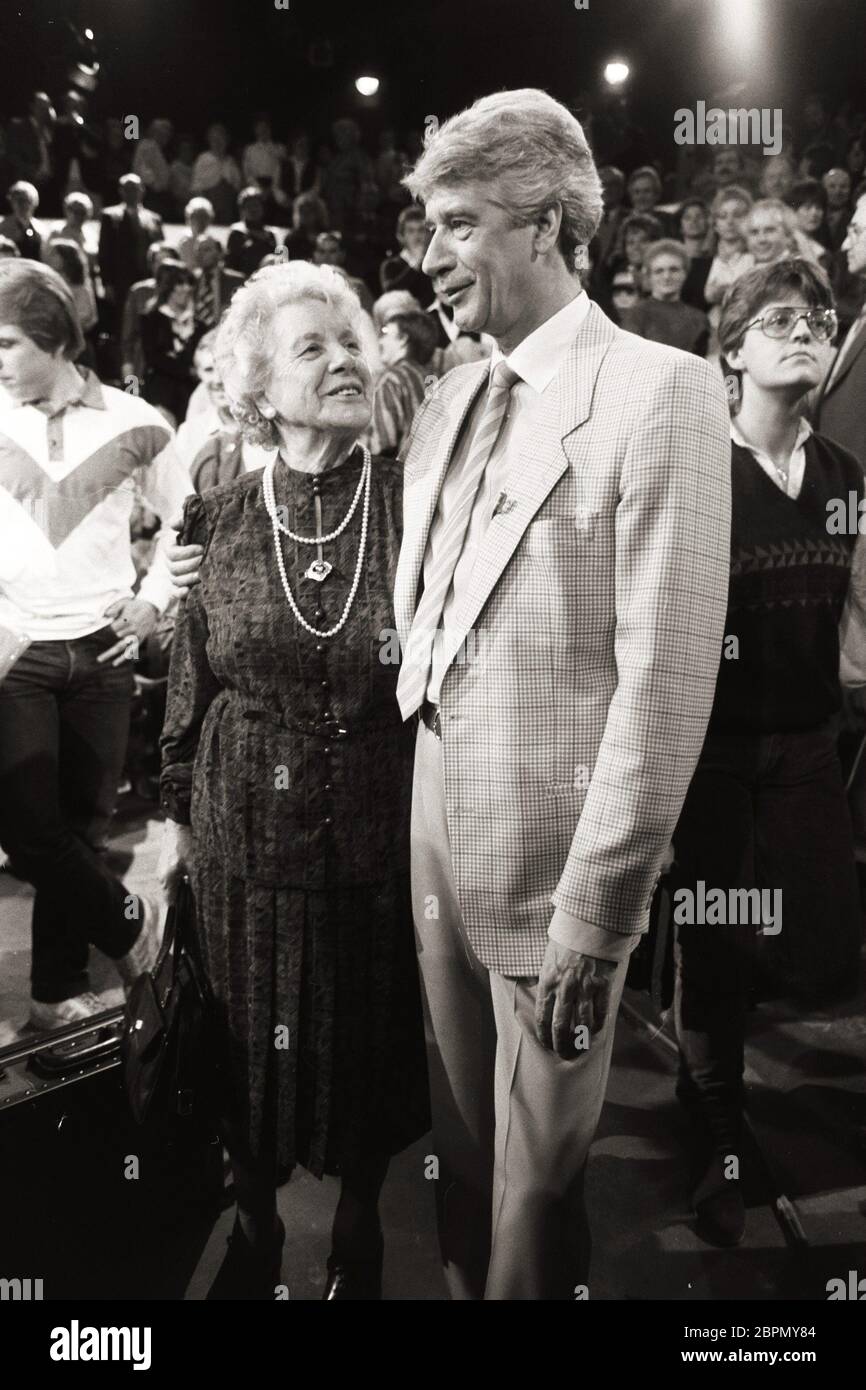 Der deutsche schauspieler showmaster und hi-res stock photography and ...