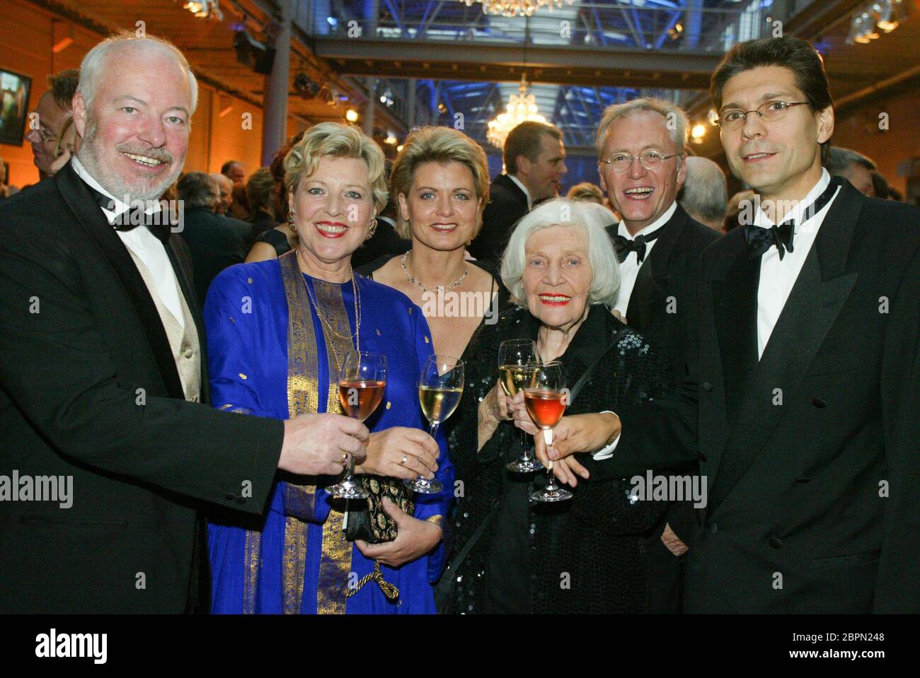 Deutscher Fernsehpreis 2002 - Auftakt zur Verleihung des 4. Deutschen ...