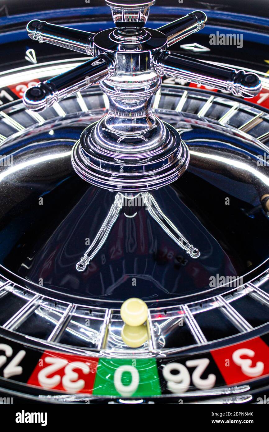 traditional roulette wheel, handmade with classic look Stock Photo - Alamy