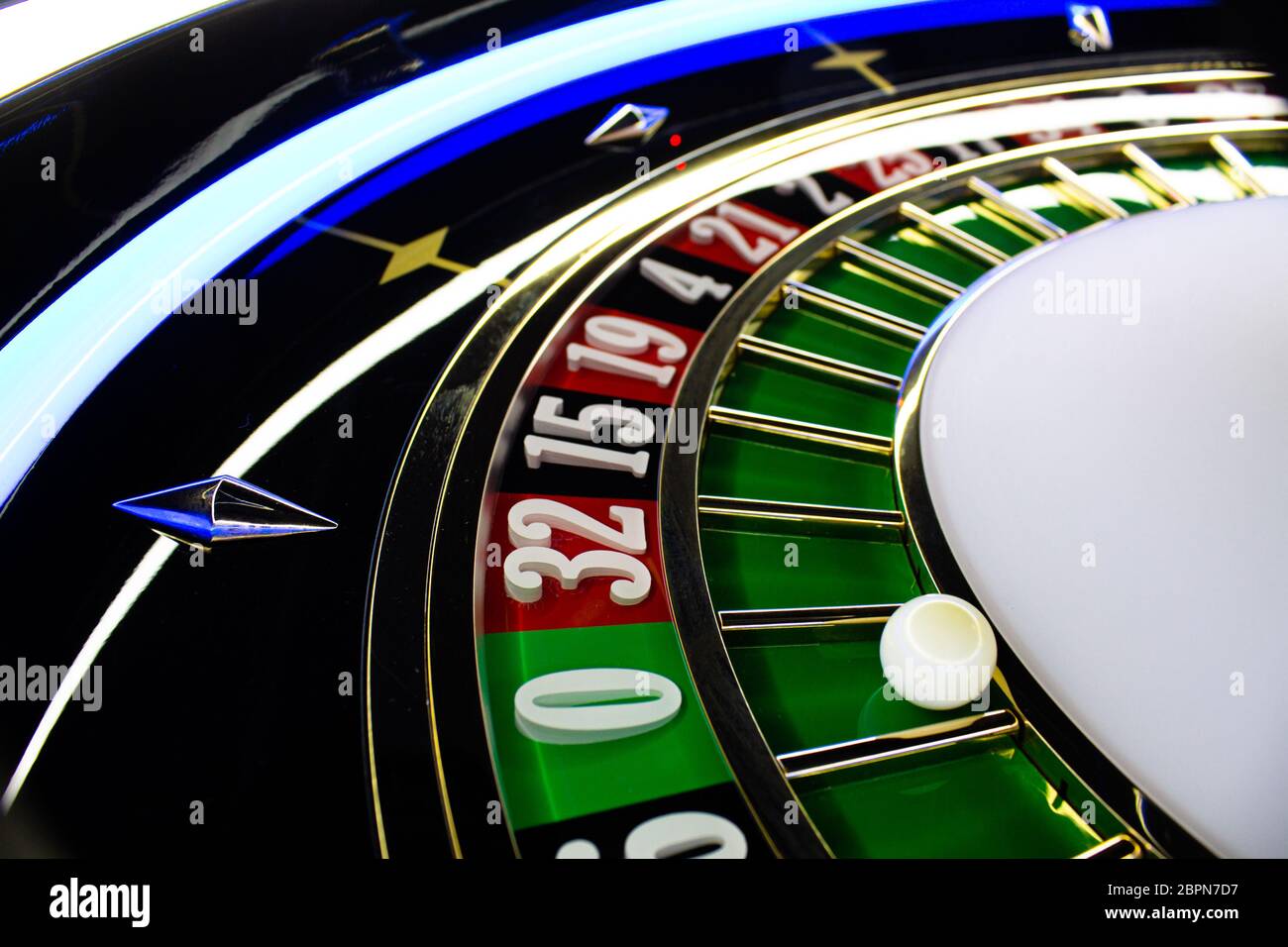 traditional roulette wheel, handmade with classic look Stock Photo - Alamy